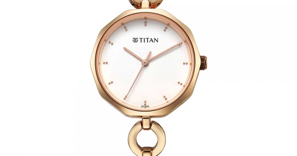 Titan Karishma NS2702WM01 White Dial Stainless Steel Strap Quartz Women ...